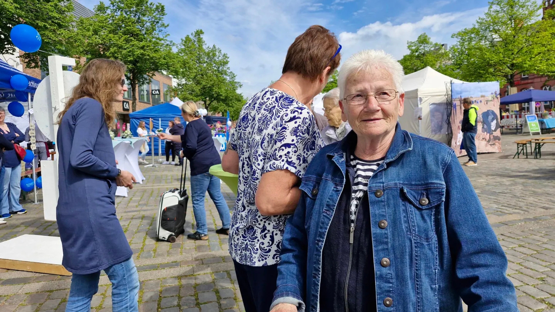 Graf Recke Stiftung | Der Tag der Pflege auf dem Großflecken in Neumünster